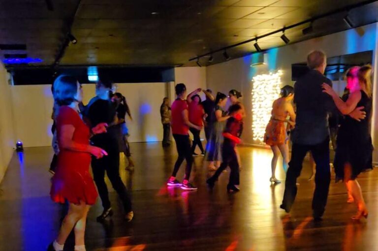 Adult Social Dancing Classes Brisbane | R&R Dance Studio